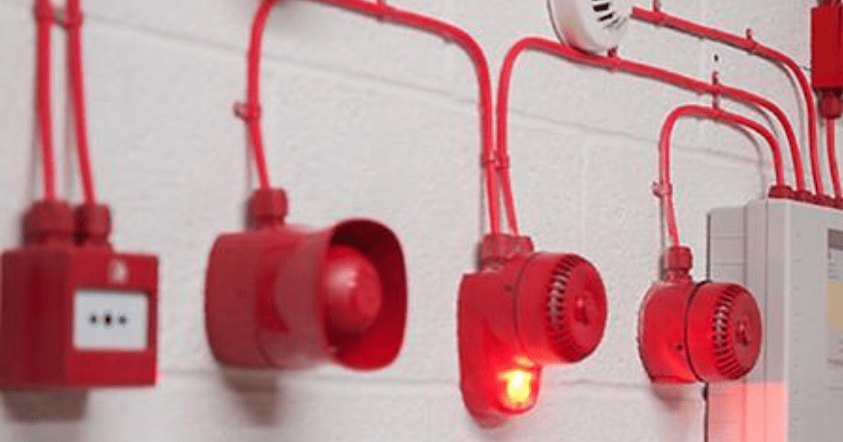 Alarmes Visuais e Sonoros Situações em que São Obrigatórios